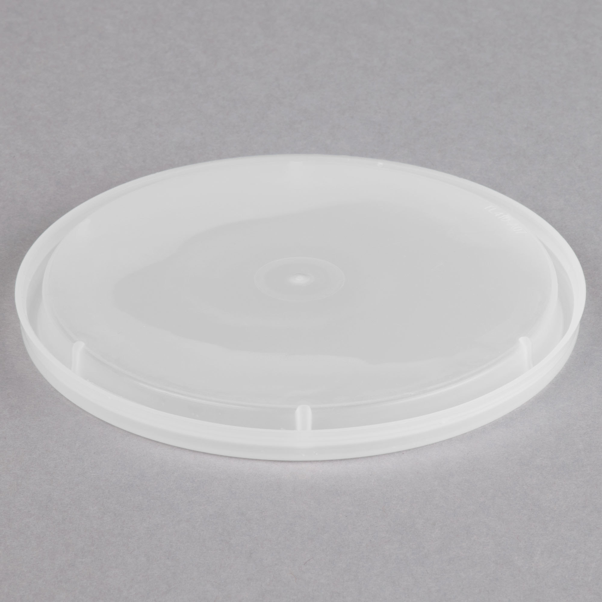 8-32 oz. Translucent Round Hi-Heat Microwavable Deli Container Lid ...